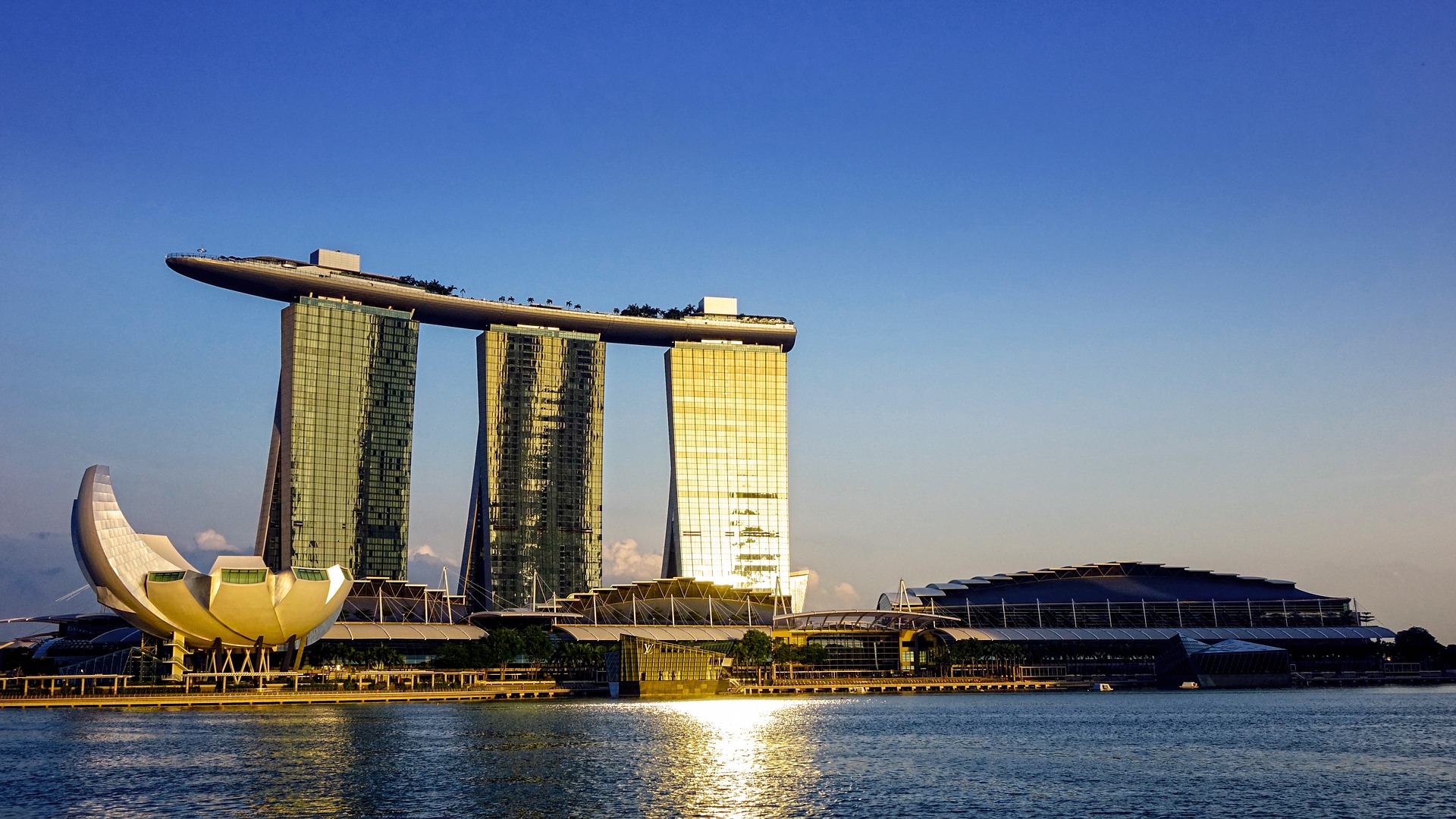 Marina Bay Sands à Singapour, la piscine à débordement la plus impressionnante au monde ...